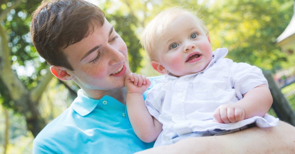 How to Help Siblings with a Large Age Gap Bond — RISMedia