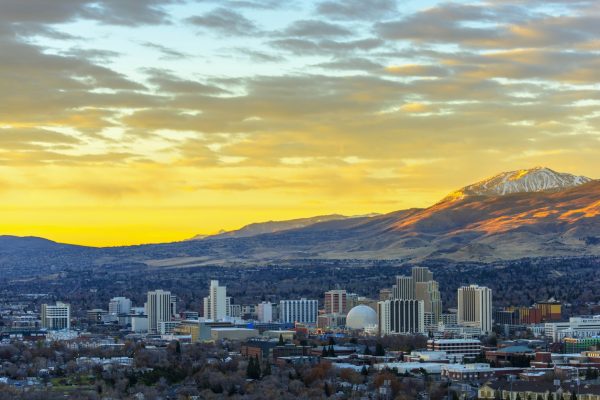 Reno , Nevada at dawn — RISMedia