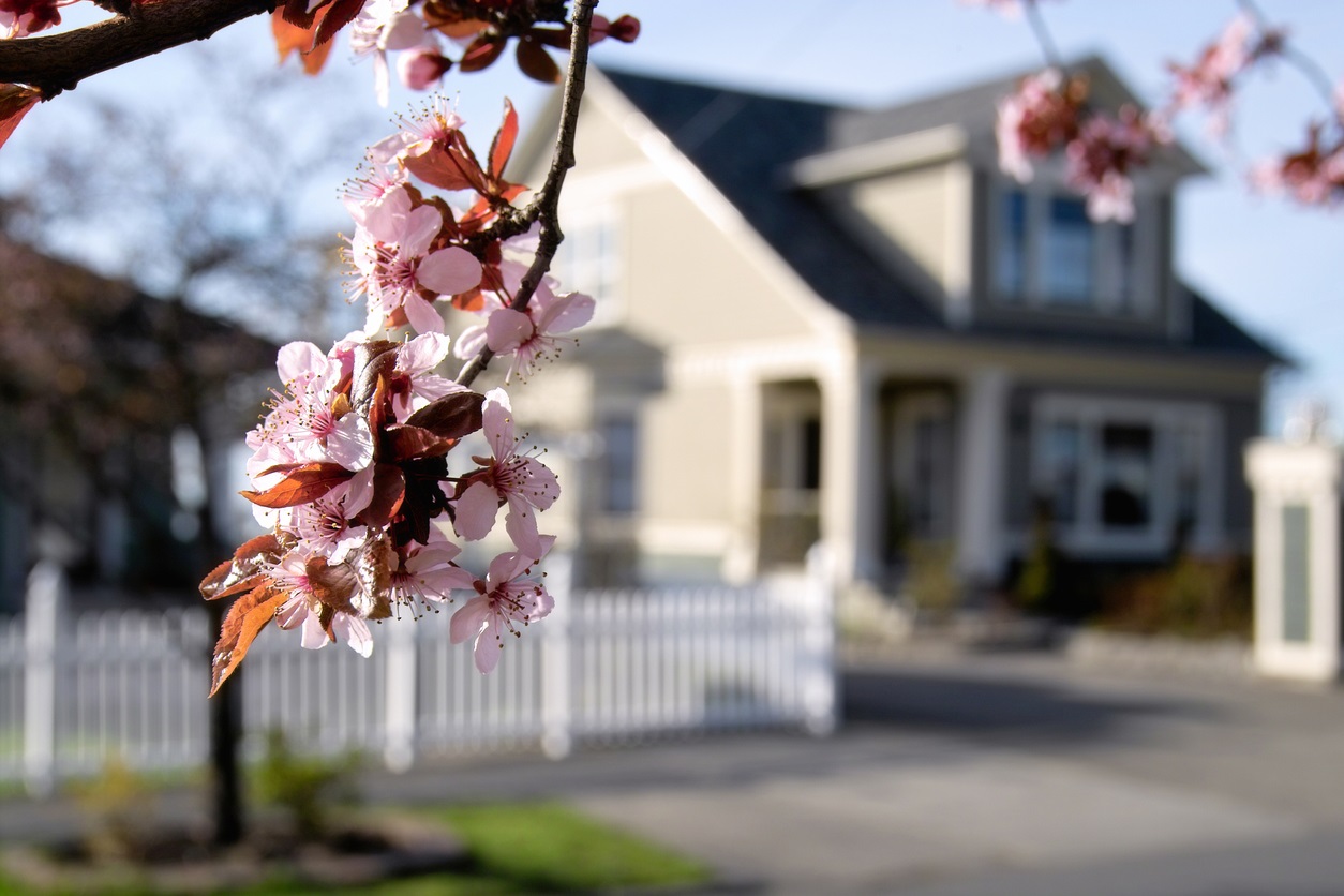 Top Real Estate Coaches Weigh In: Tackling the 2021 Spring Buying ...