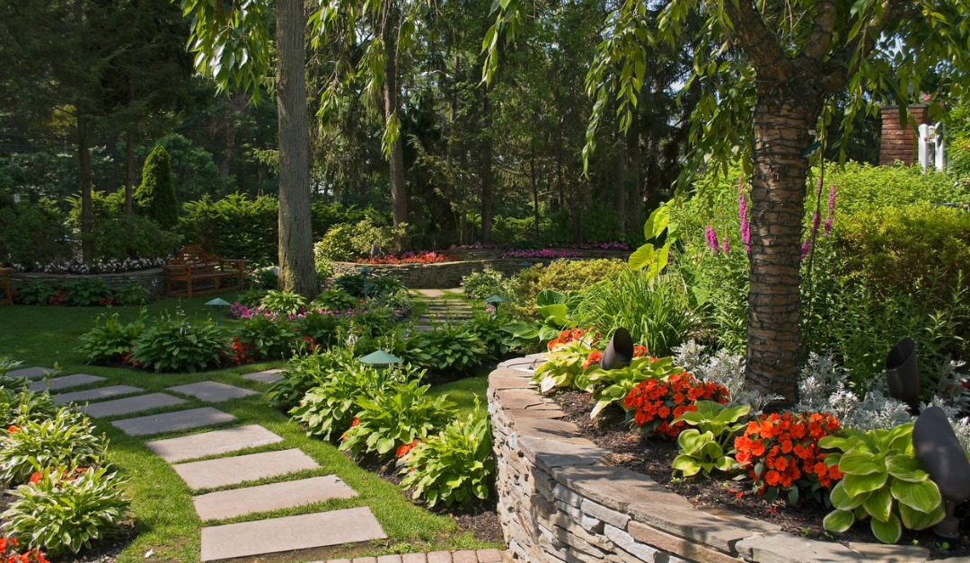 How to Create Park-Like Grounds Outside Your Home — RISMedia