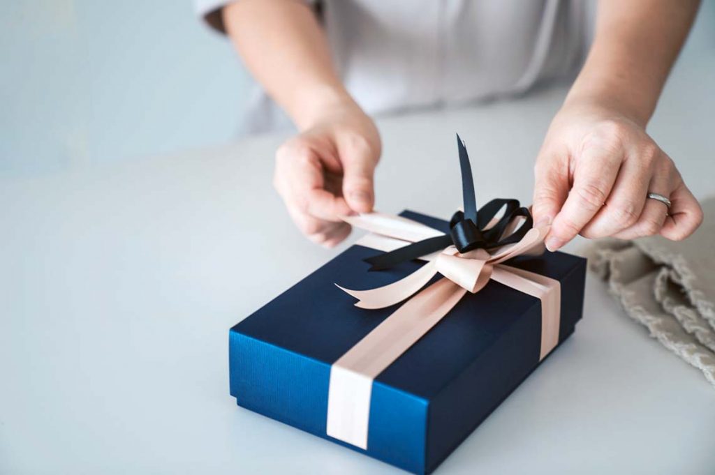 11 Closing Gift Ideas for Spring — RISMedia