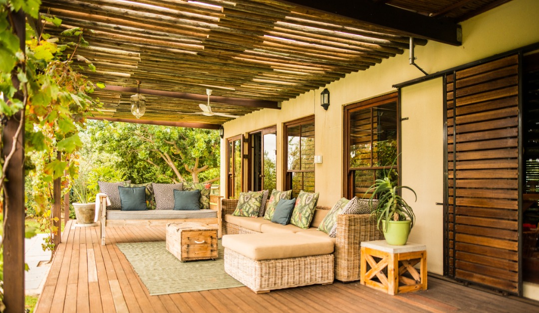 4 Ways Make the Outside Your Favorite Room in the House — RISMedia