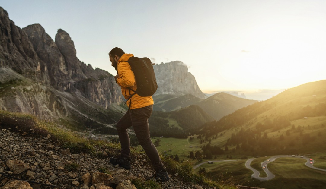 How to Stay Safe When You Go Hiking — RISMedia