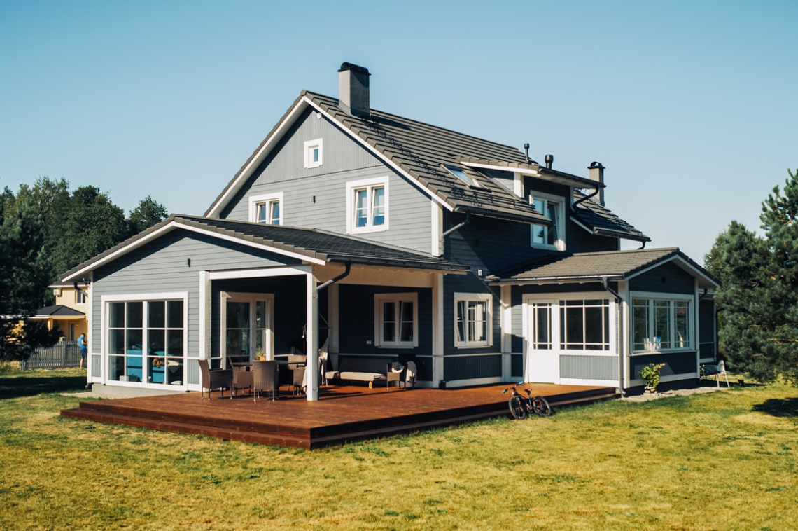 Spec House vs. Custom Home: What's the Difference? — RISMedia