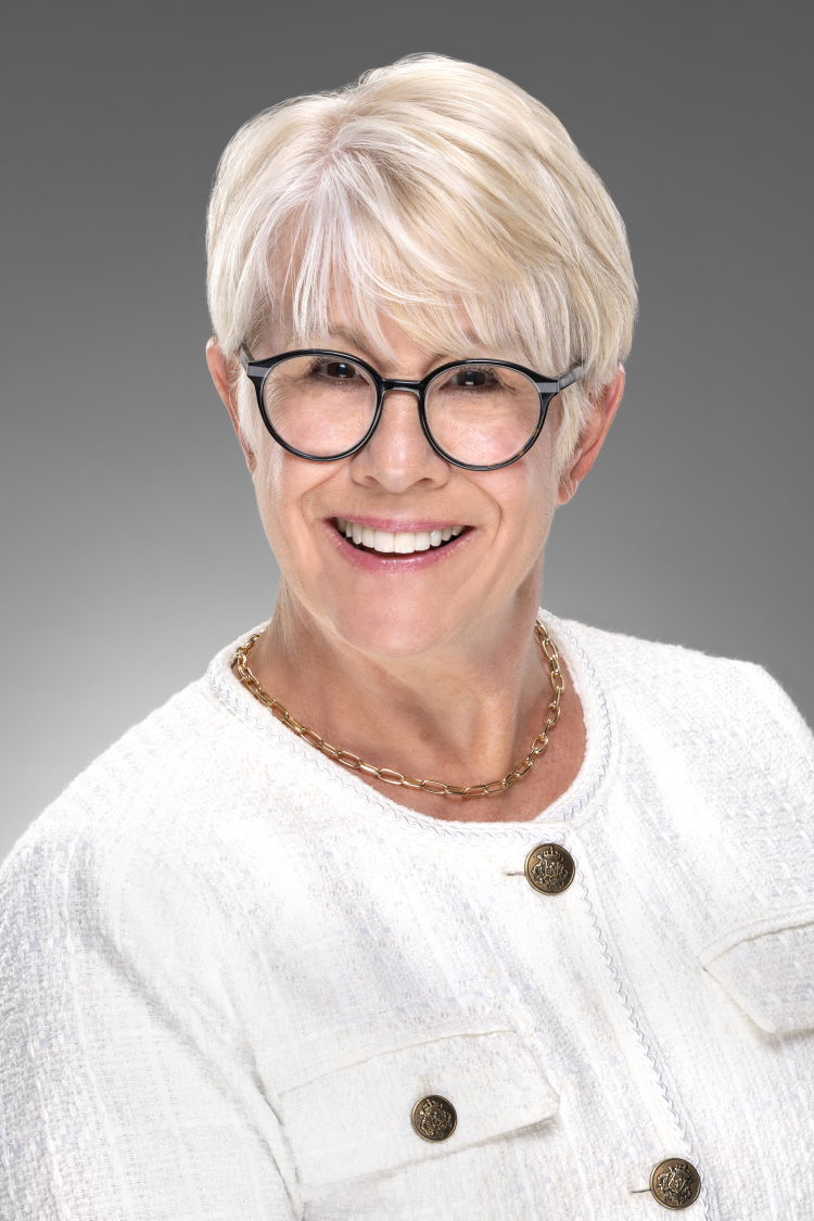 2927_headshot[1] — RISMedia