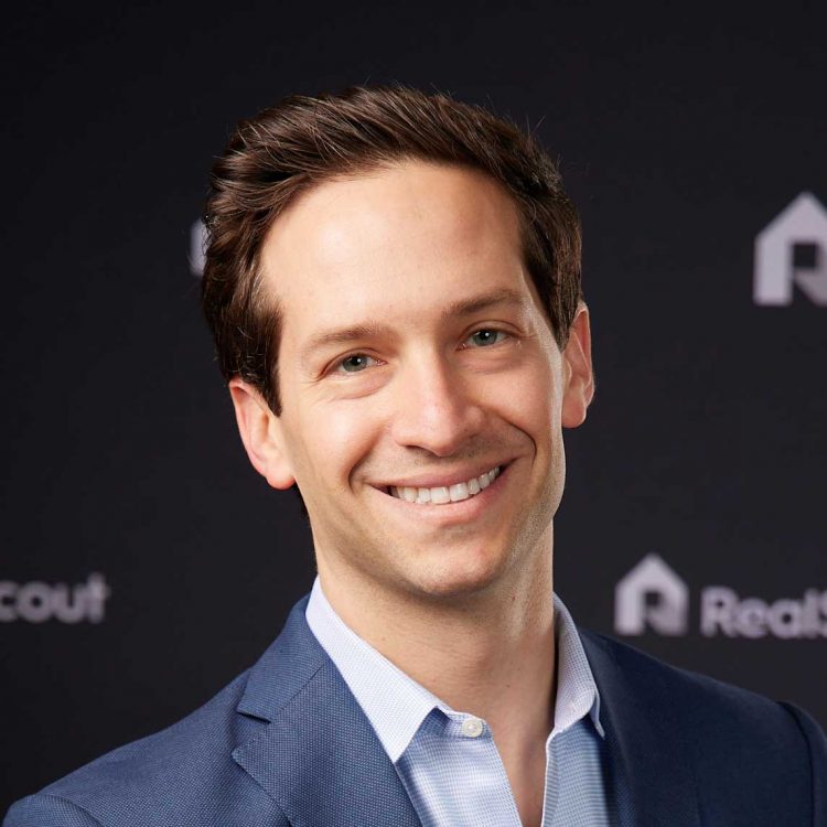 3161_headshot[1] — RISMedia