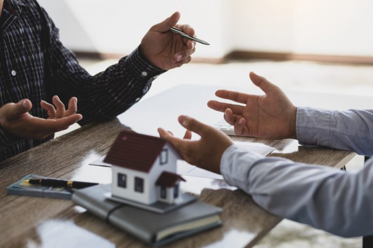 Common HOA Disputes and Resolution Processes — RISMedia