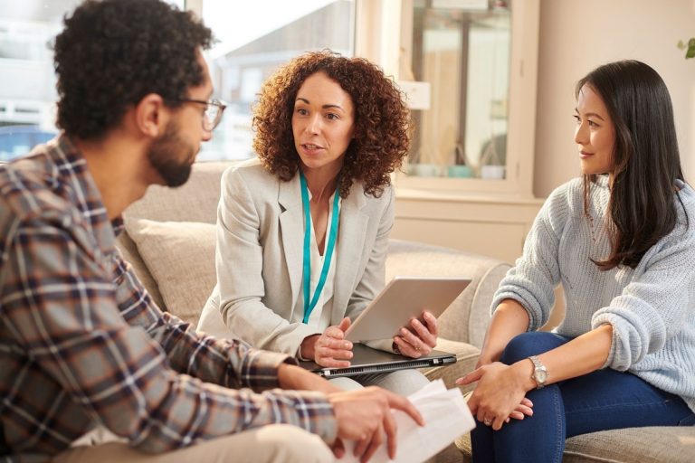 iStock-1687288842-agent-client-conversation — RISMedia