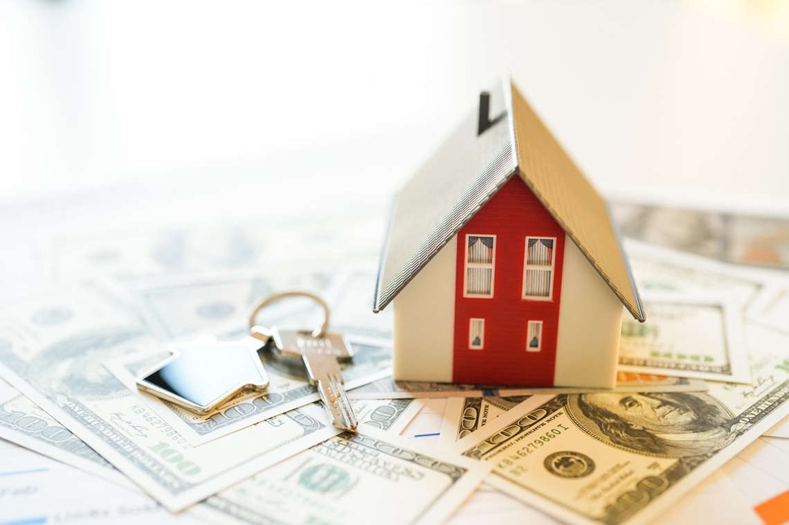 A Guide to Helping Buyers Avoid the ‘House-Poor Trap’ — RISMedia