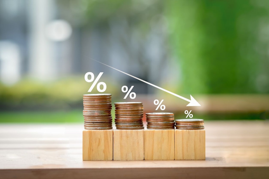 Mortgage Rates Continue to Drop — RISMedia